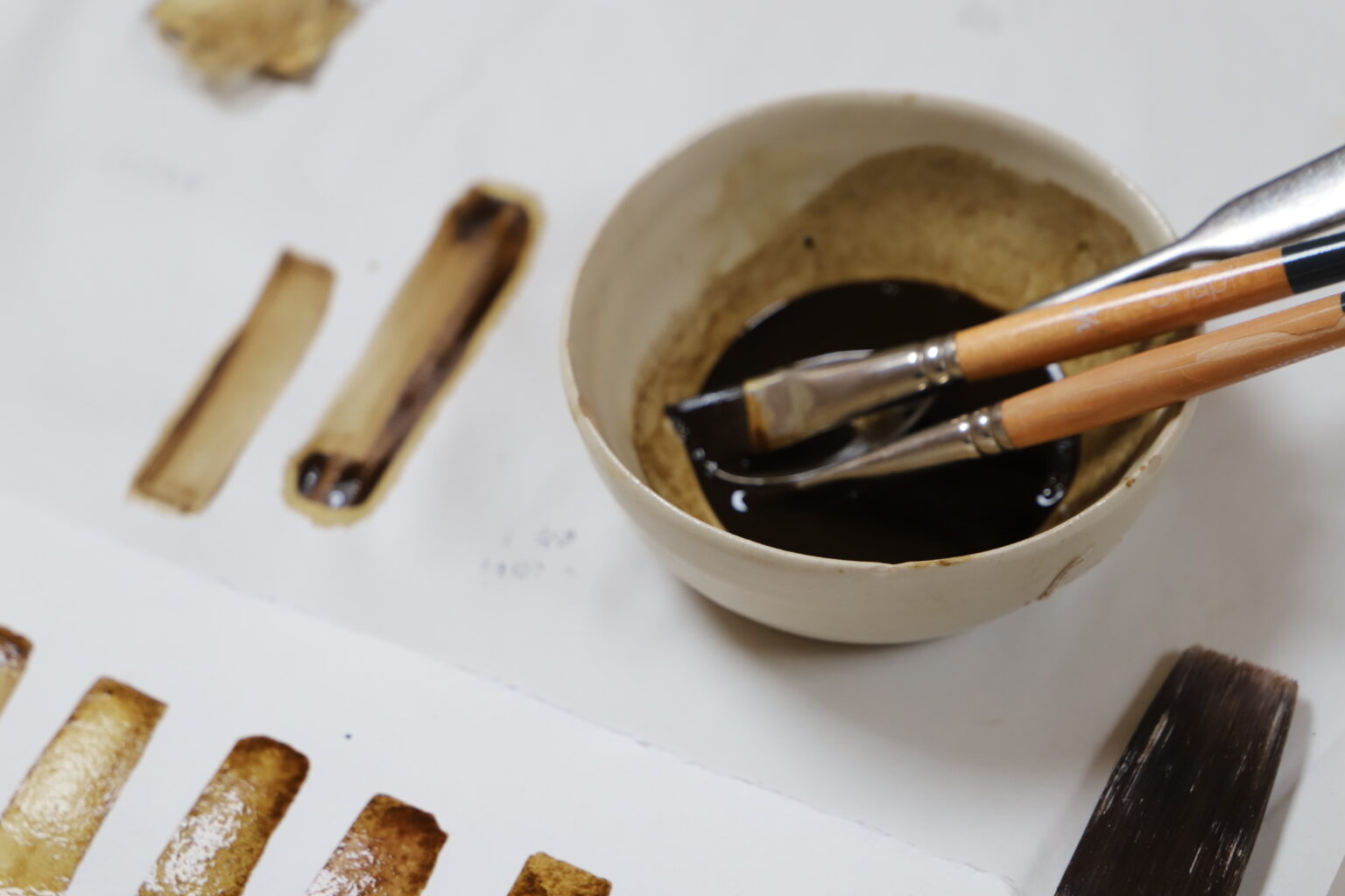 Make Natural Inks & Paints From Plants - kathryndavey.com